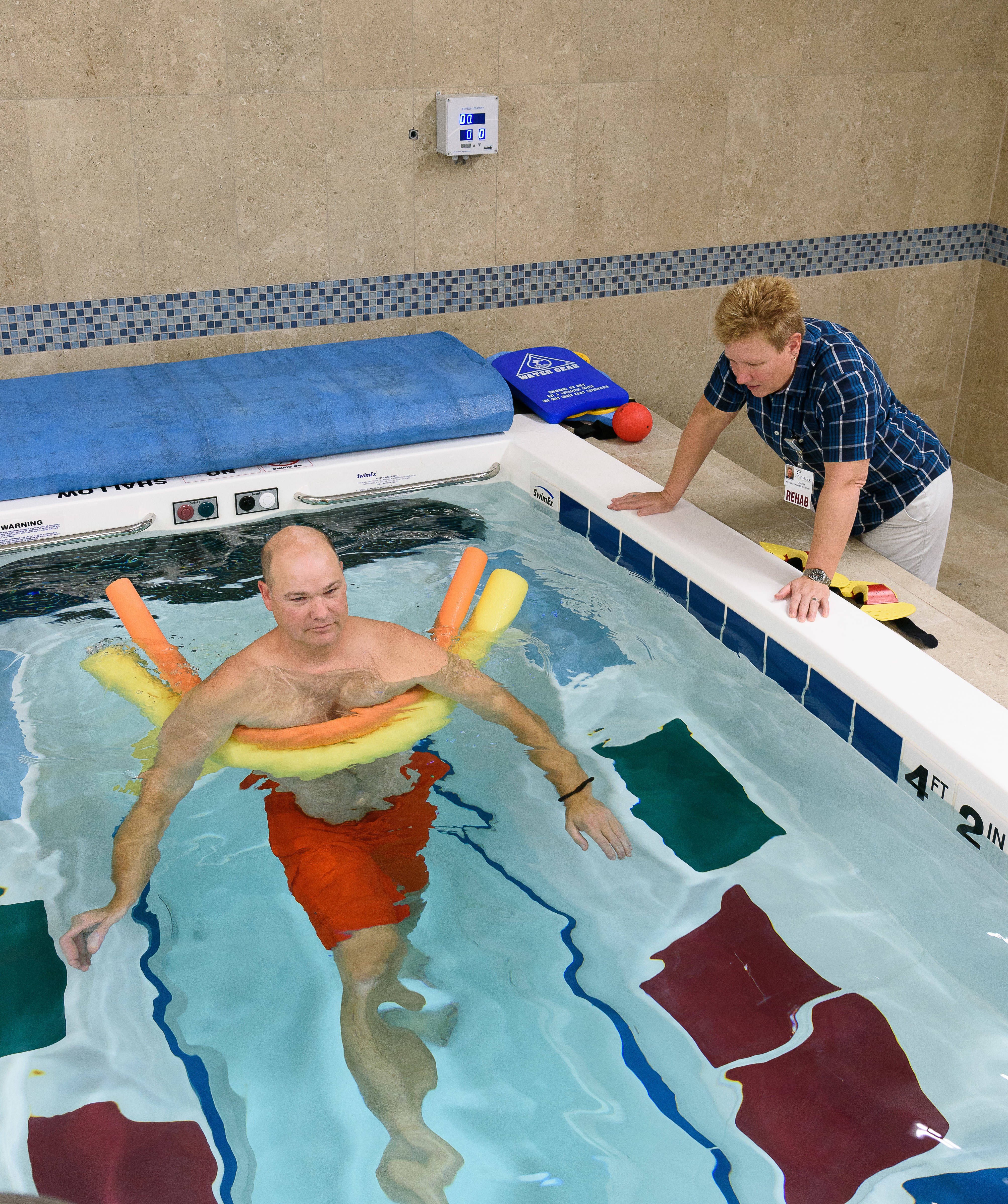 Hydrotherapy Exercises Exercises In The Pool: Exercises For Strong Leg