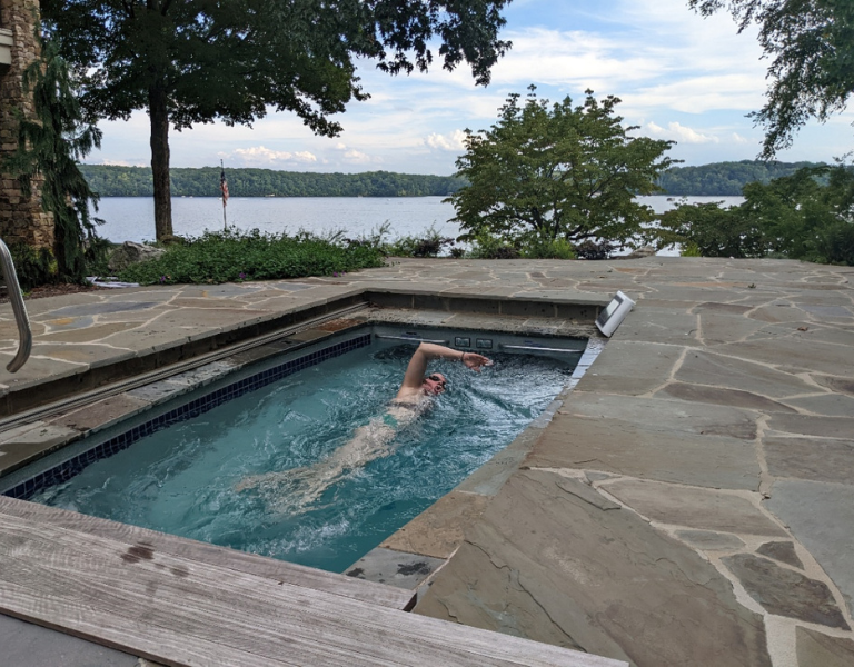 SwimEx vs Endless Pool - Comparison